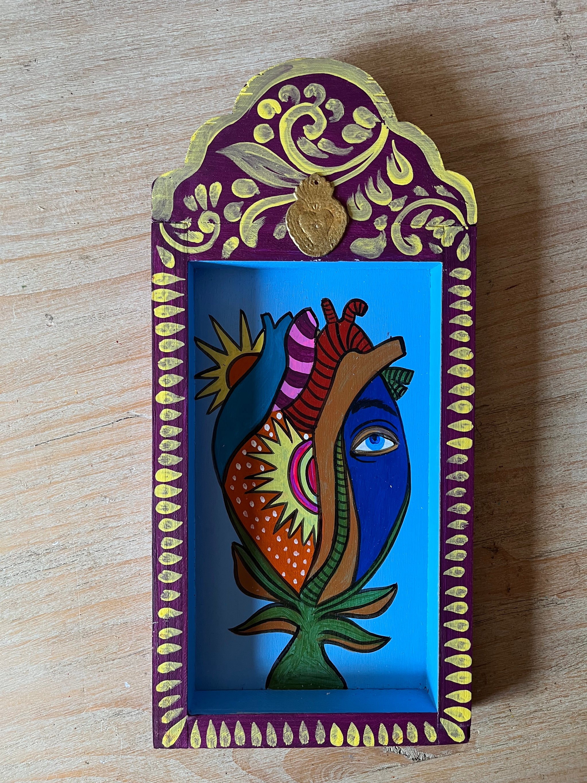 Retablo Sacred Heart Painting – Barrio Antiguo Designs