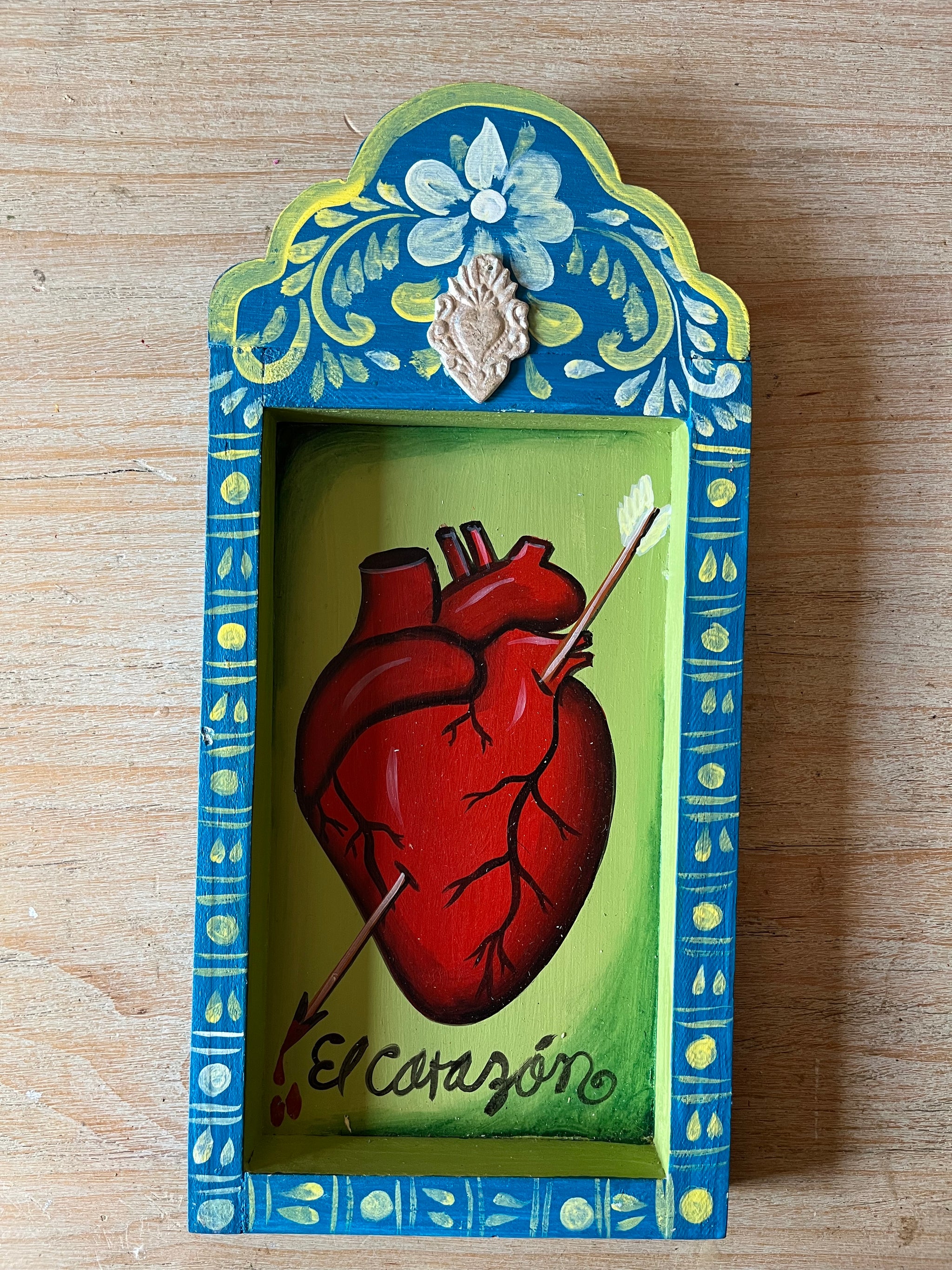 Retablo Sacred Heart Painting – Barrio Antiguo Designs