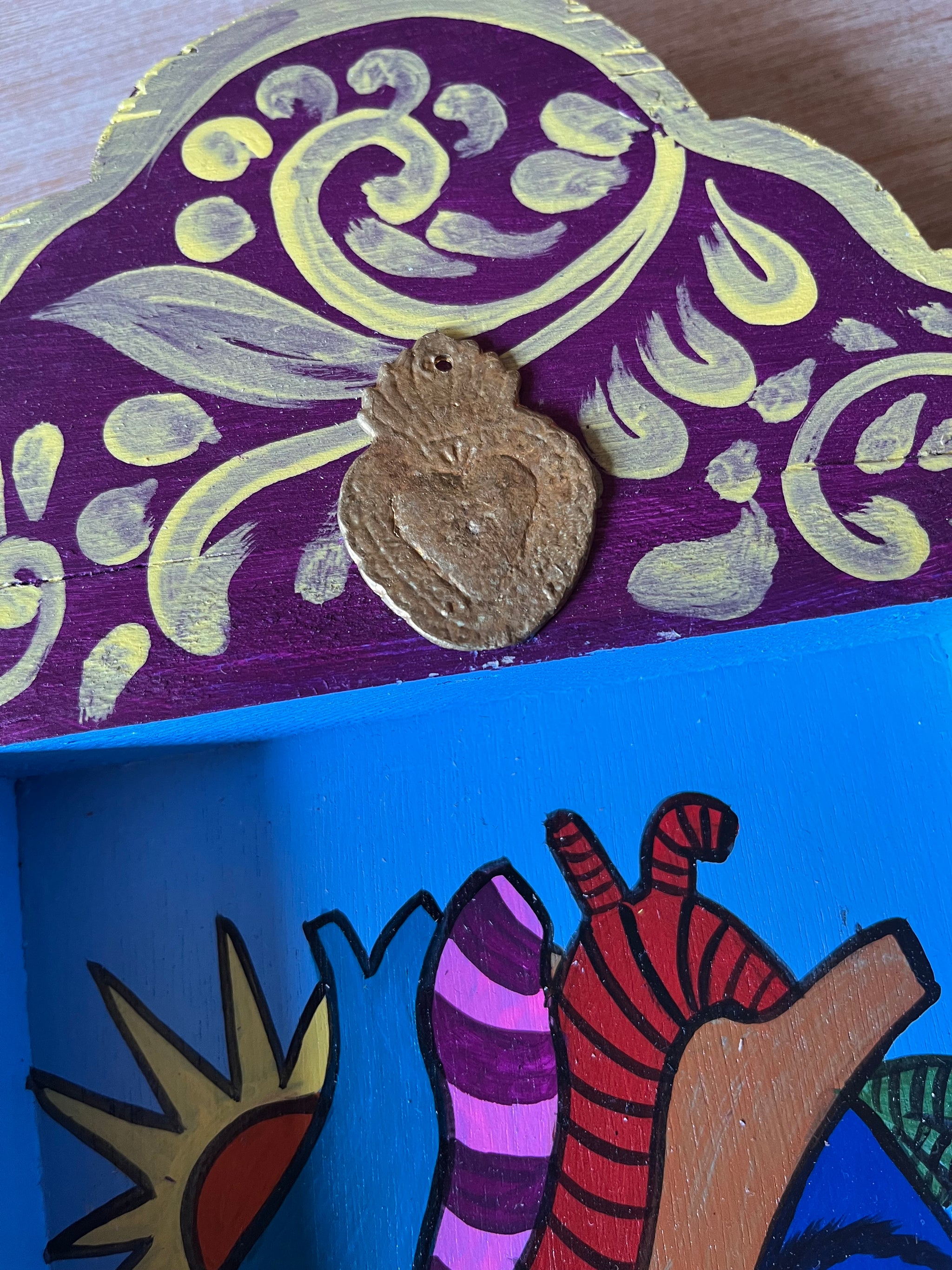 Retablo Sacred Heart Painting – Barrio Antiguo Designs