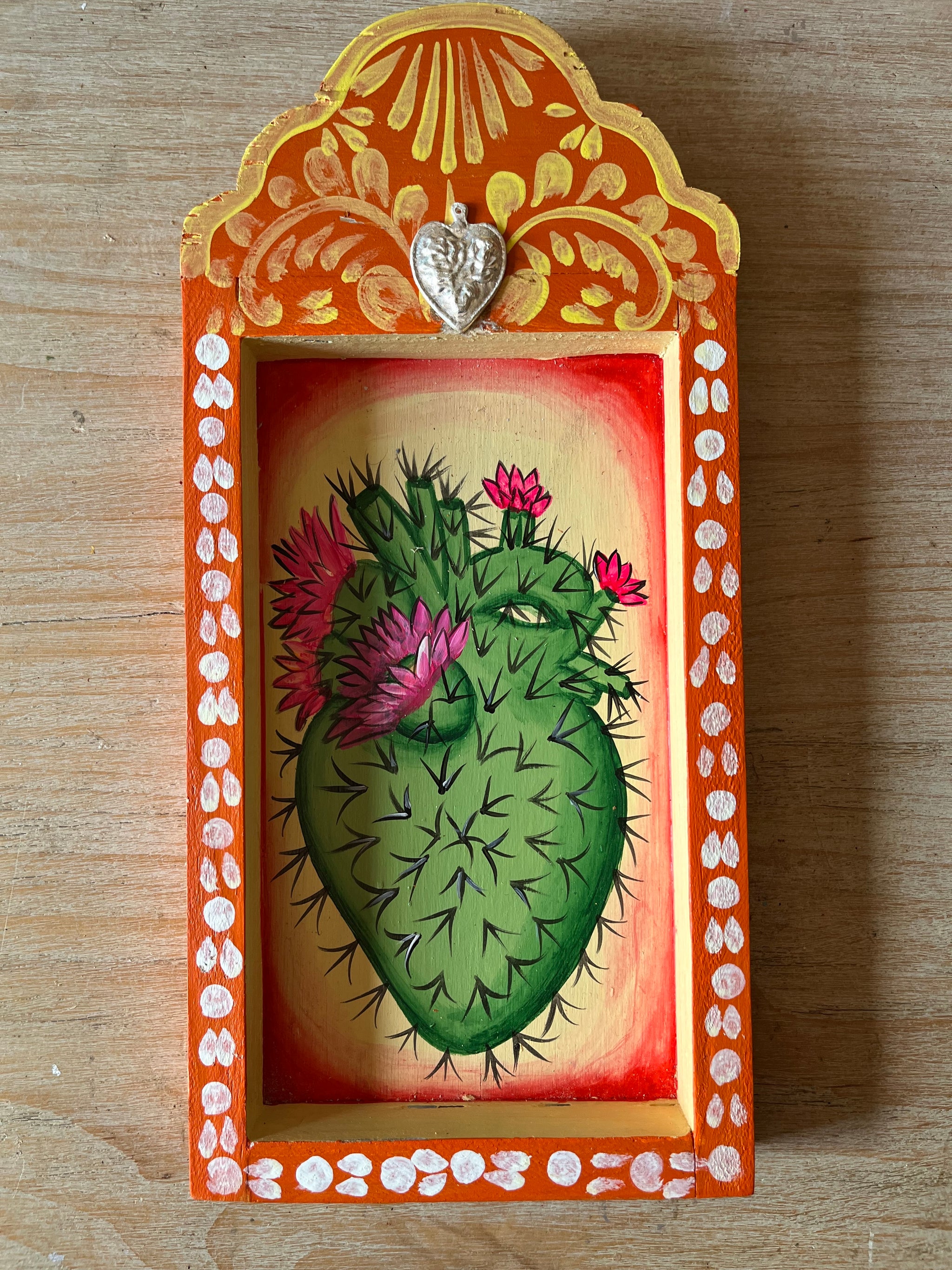 Retablo Sacred Heart Painting – Barrio Antiguo Designs